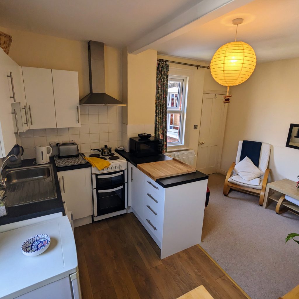 Current Opportunities - Helpful Housemates